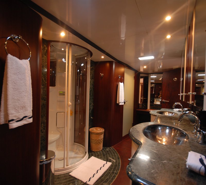 Notika Image Gallery – Luxury Yacht Browser | by CHARTERWORLD ...